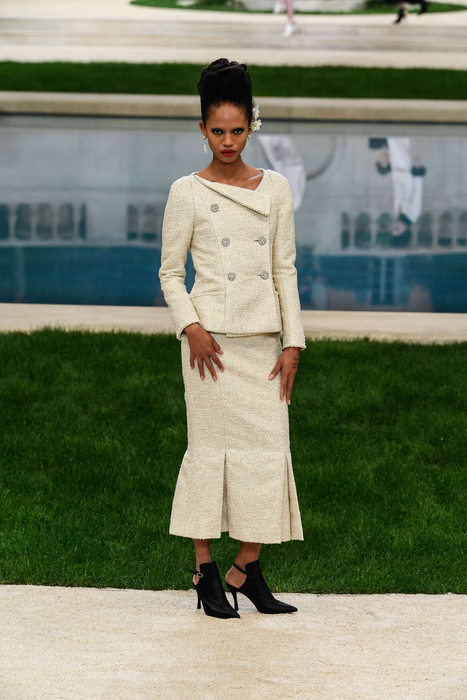 CHANEL SPRING HAUTE COUTURE – El Planeta Urbano