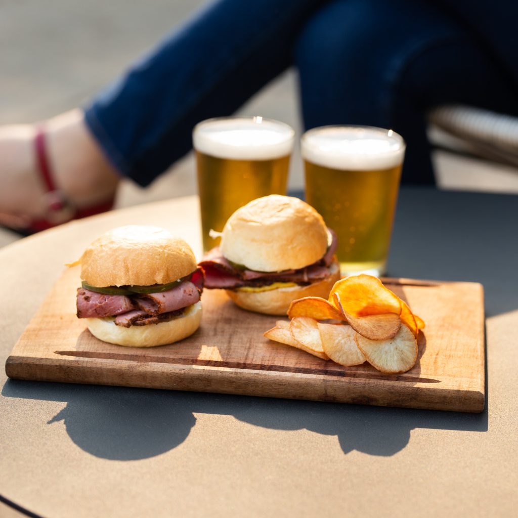 OTRA MANERA DE COMER PASTRÓN – El Planeta Urbano