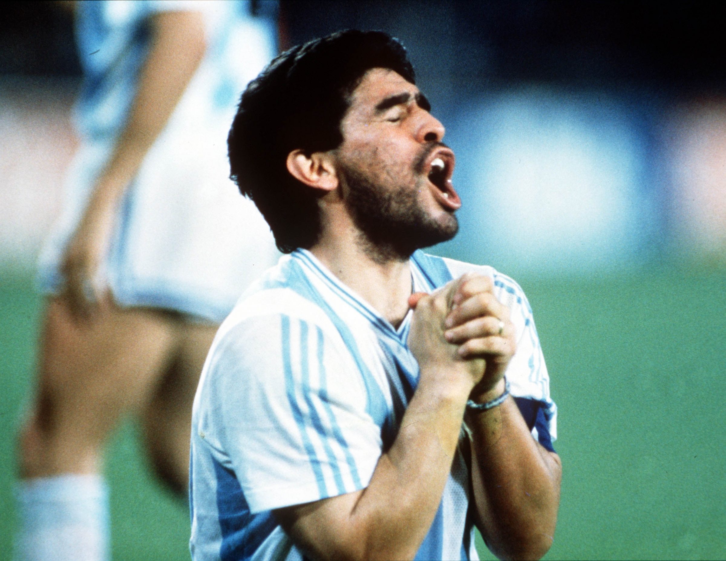 AD10S DIEGO ARMANDO MARADONA • BARRILETE CÓSMICO, ¿A QUÉ PLANETA TE ...