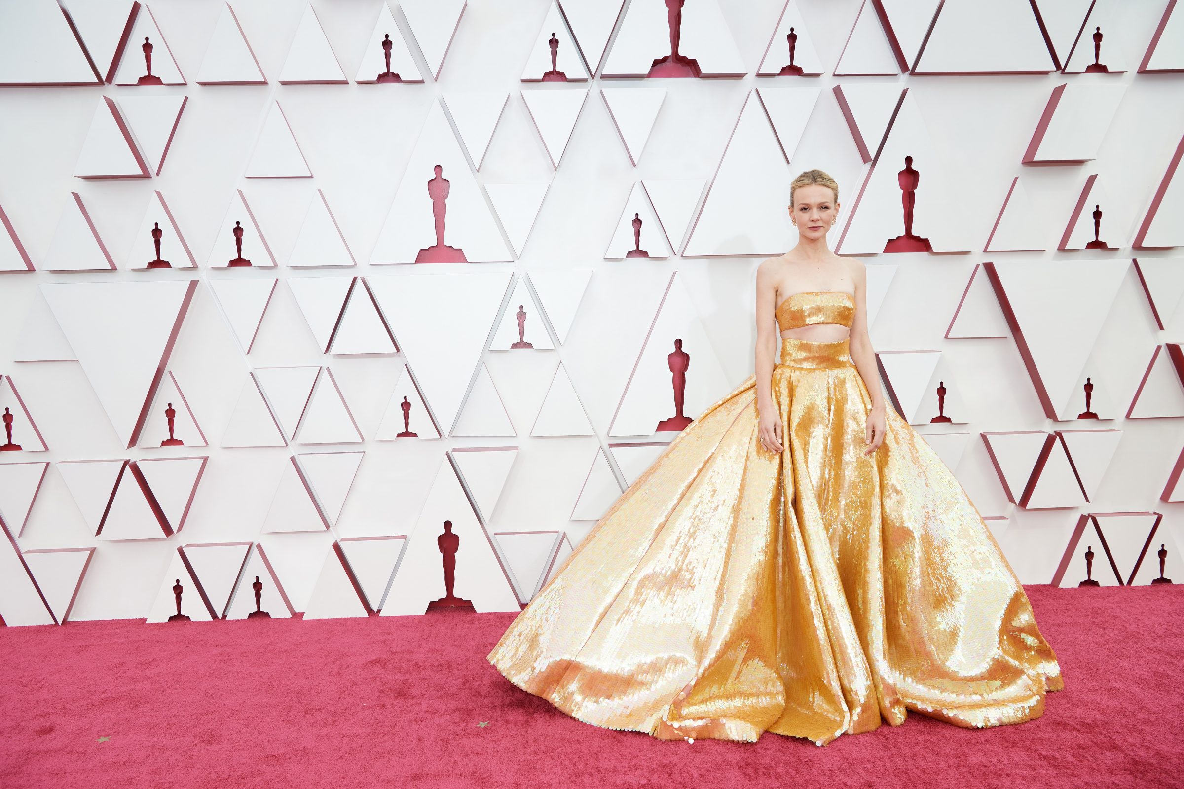 Los 10 mejores looks de la noche de los Oscars 2021 | EPU