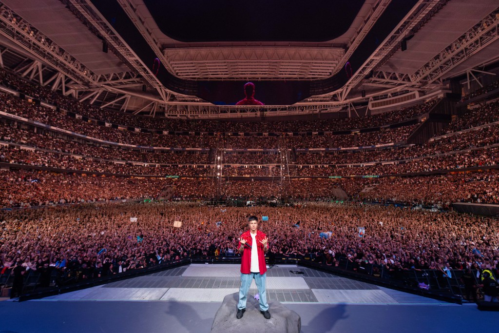 Así fue el histórico show de Duki en el Estadio Santiago Bernabéu: los ...