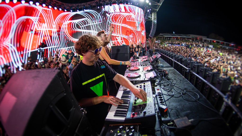 Babasonicos: Dj Colyn presentó el remix de "La pregunta" junto a Diego ...